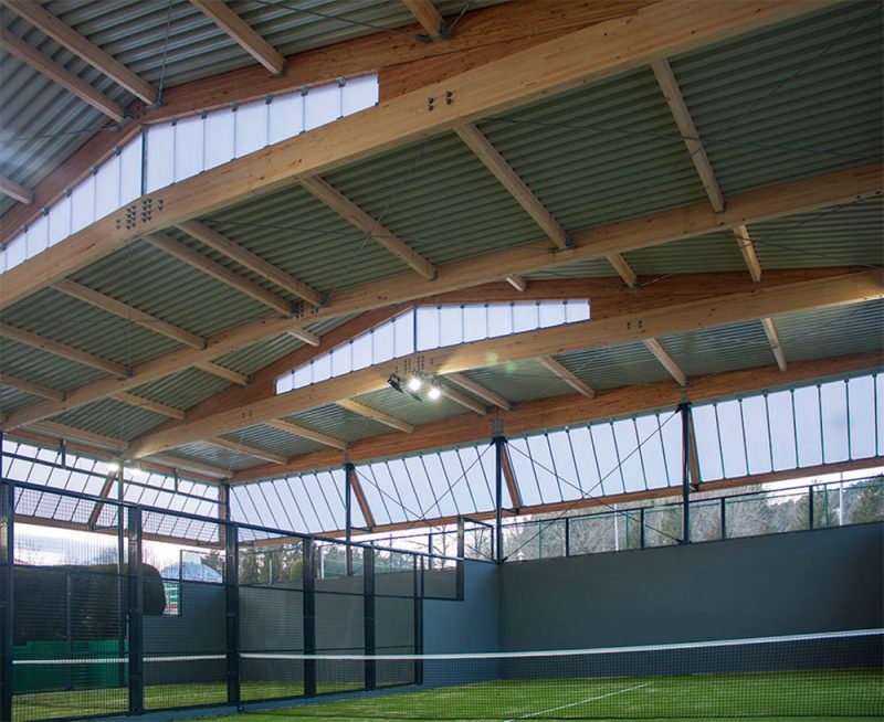 Timber structures in the construction of sports facilities - Amusement ...