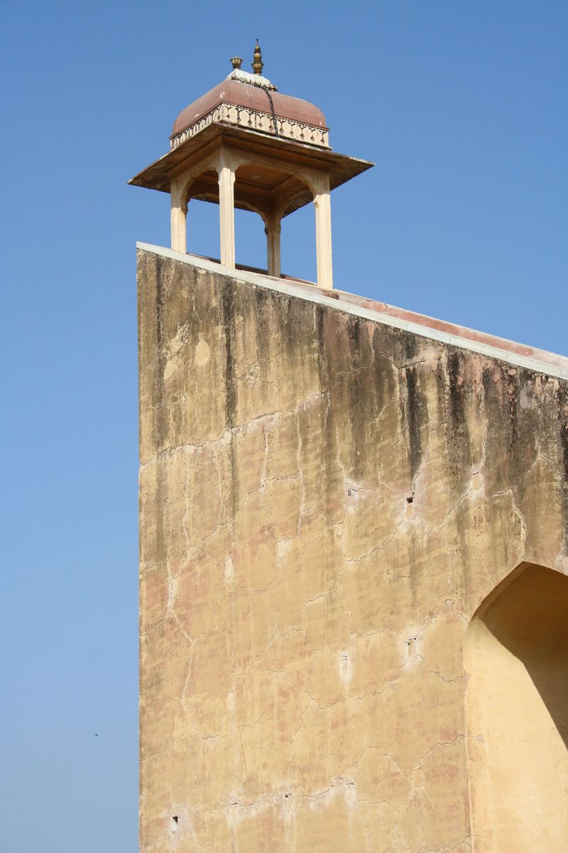 Architecture and science: monumental sundials – Amusement Logic