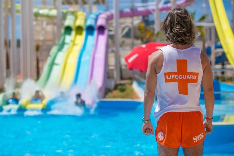 Position of lifeguards and pool design – Amusement Logic