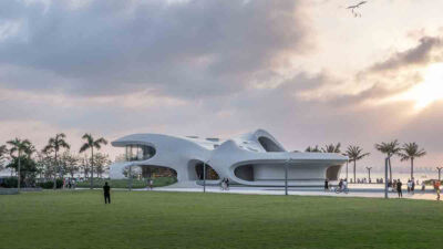 Construction with prefabricated formwork: Wormhole Library – Amusement ...