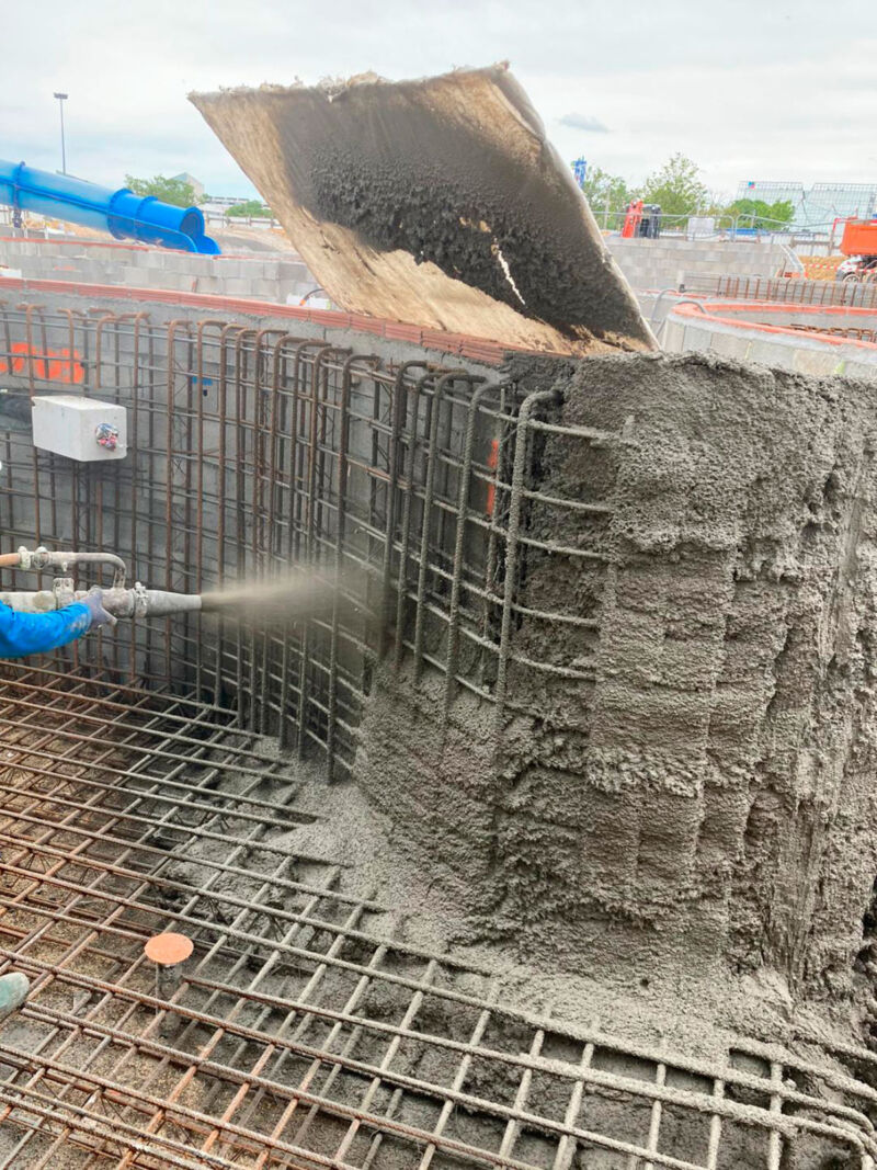 Shotcrete in swimming pool construction