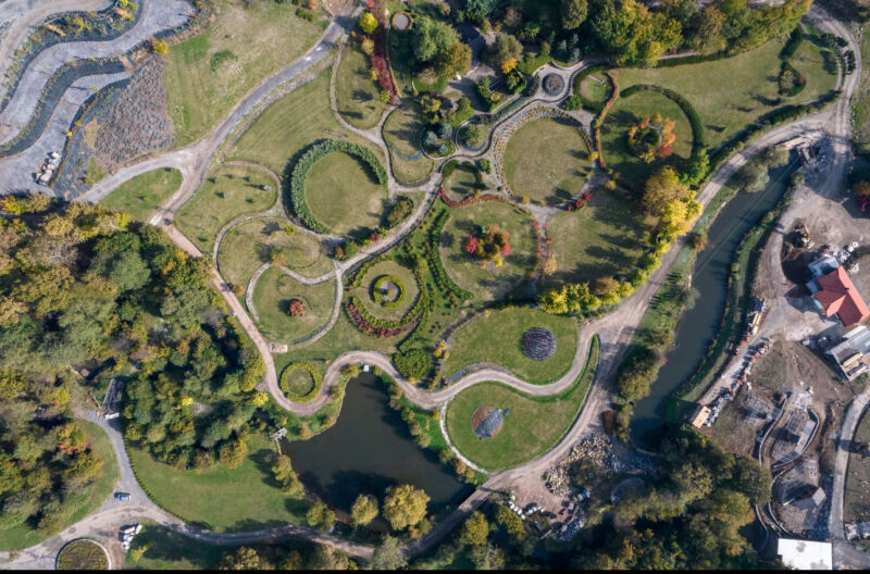 Starry Night Retreat, a park inspired by the art of Vincent Van Gogh