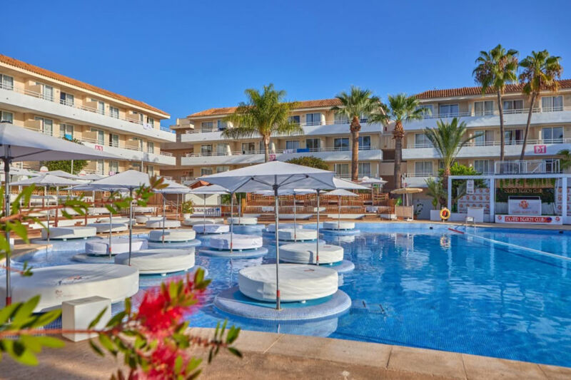 Three Challenges: BH Mallorca Hotel, Under The Sea and Sunrise Waterpark
