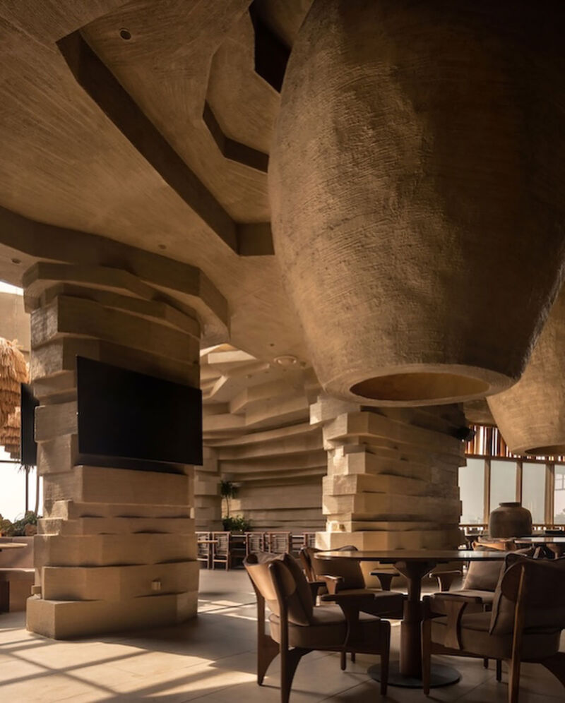 Paradoxical interior design: Mocha Pune Café, India