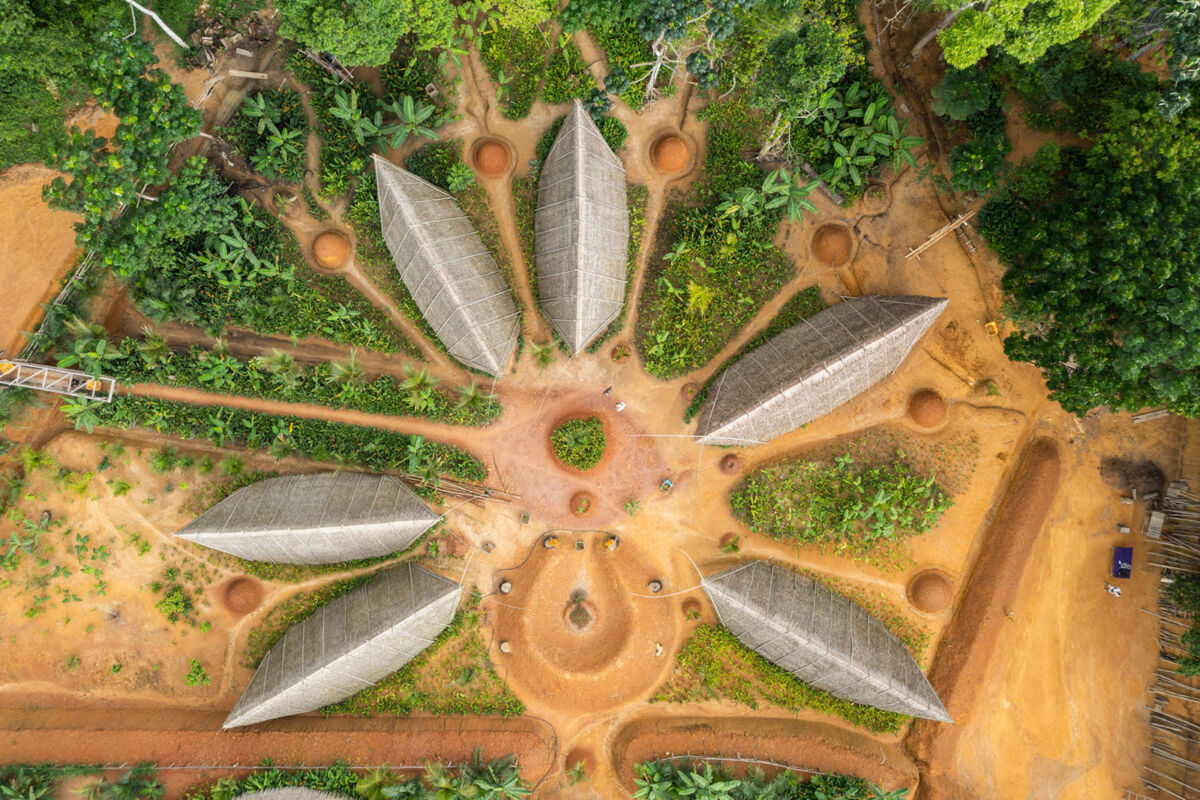 Handmade architecture: Warka Village, Cameroon, Africa