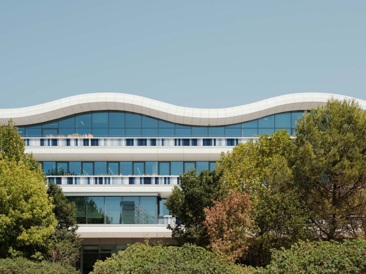 Transformative adaptive architecture: Oriente Green Campus, Lisbon ...